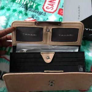 Tahari | Bags | Tahari Identity Card Protection Logo Wallet | Poshmark